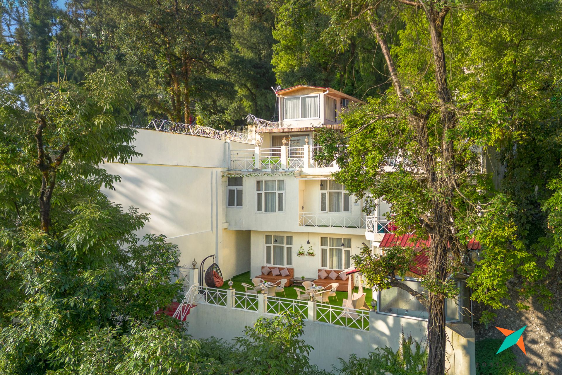 Zostel Homes Mussoorie (Mall Road) | Top Rated Experiential Homestay
